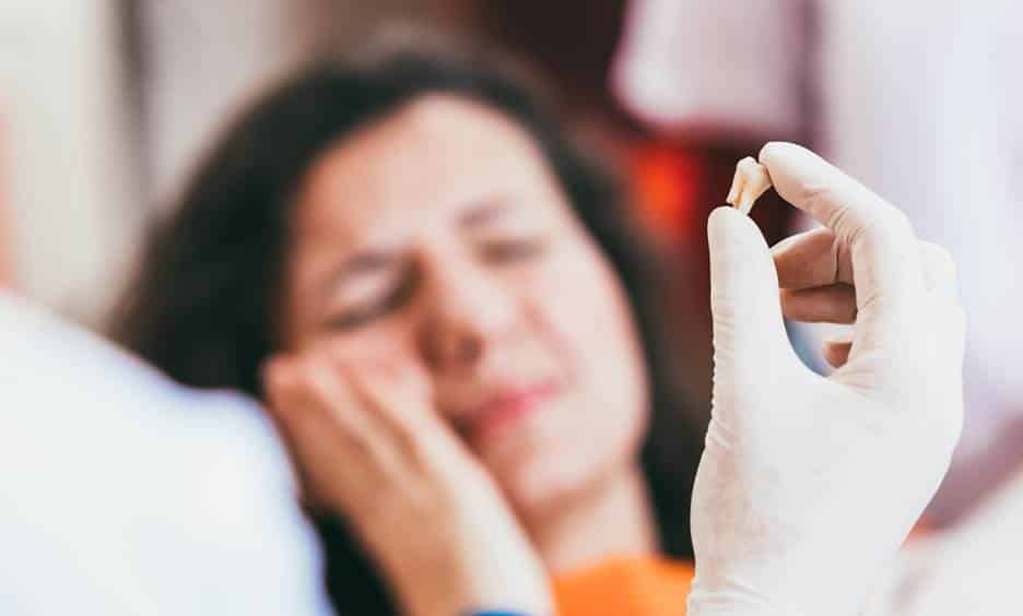 What to Eat and Drink After Tooth Extraction — Stonelodge Dental
